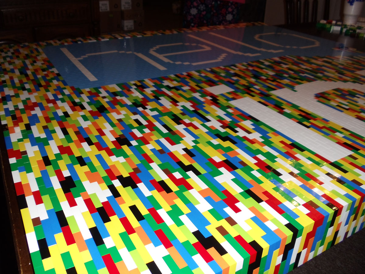 Custom Lego Conference Table – BrickFan.net